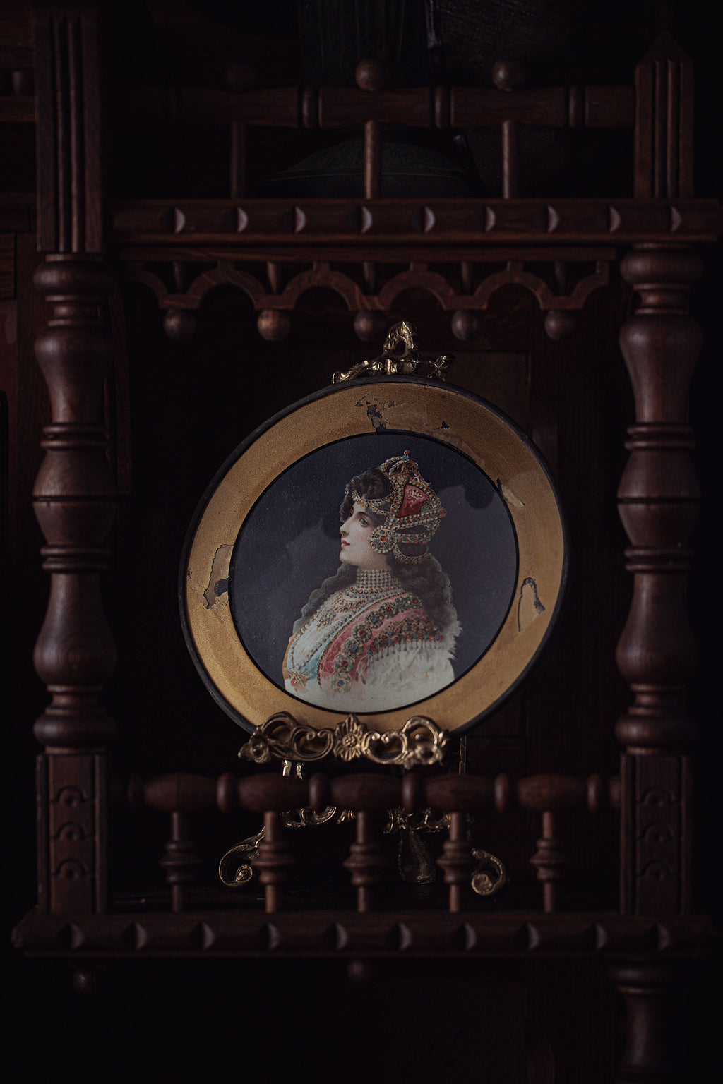 Victorian Flue Cover with Chromolithograph Portrait – The Veiled Mirror